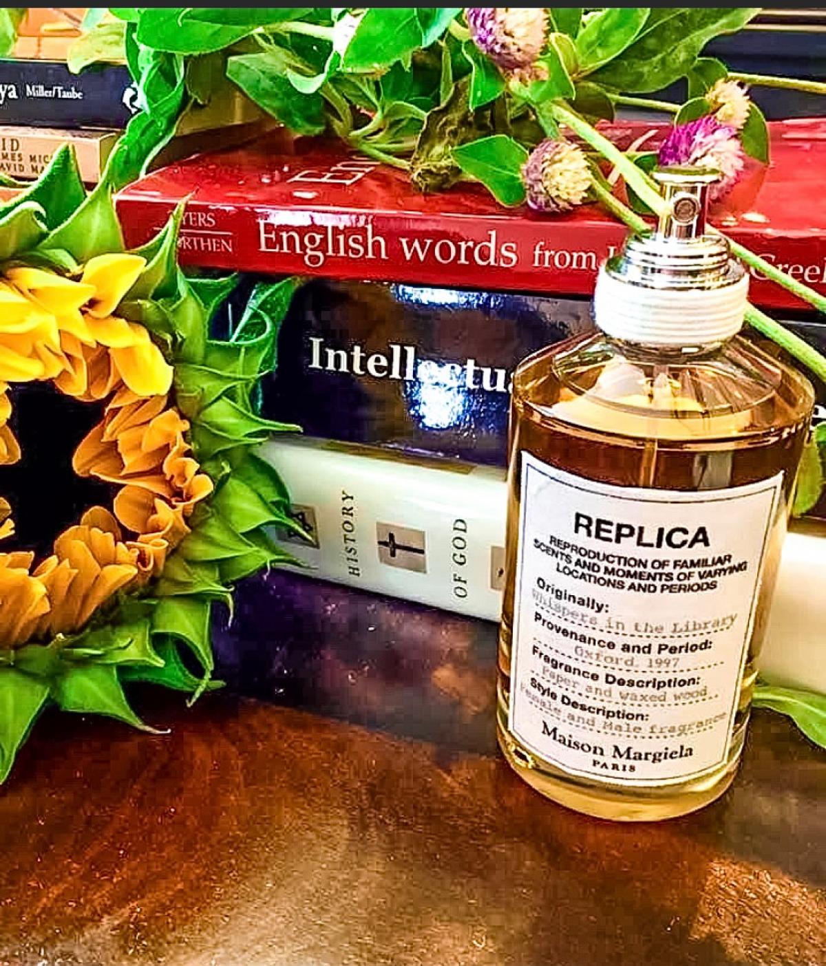 Whispers in the Library Maison Martin Margiela - una fragranza unisex 2019