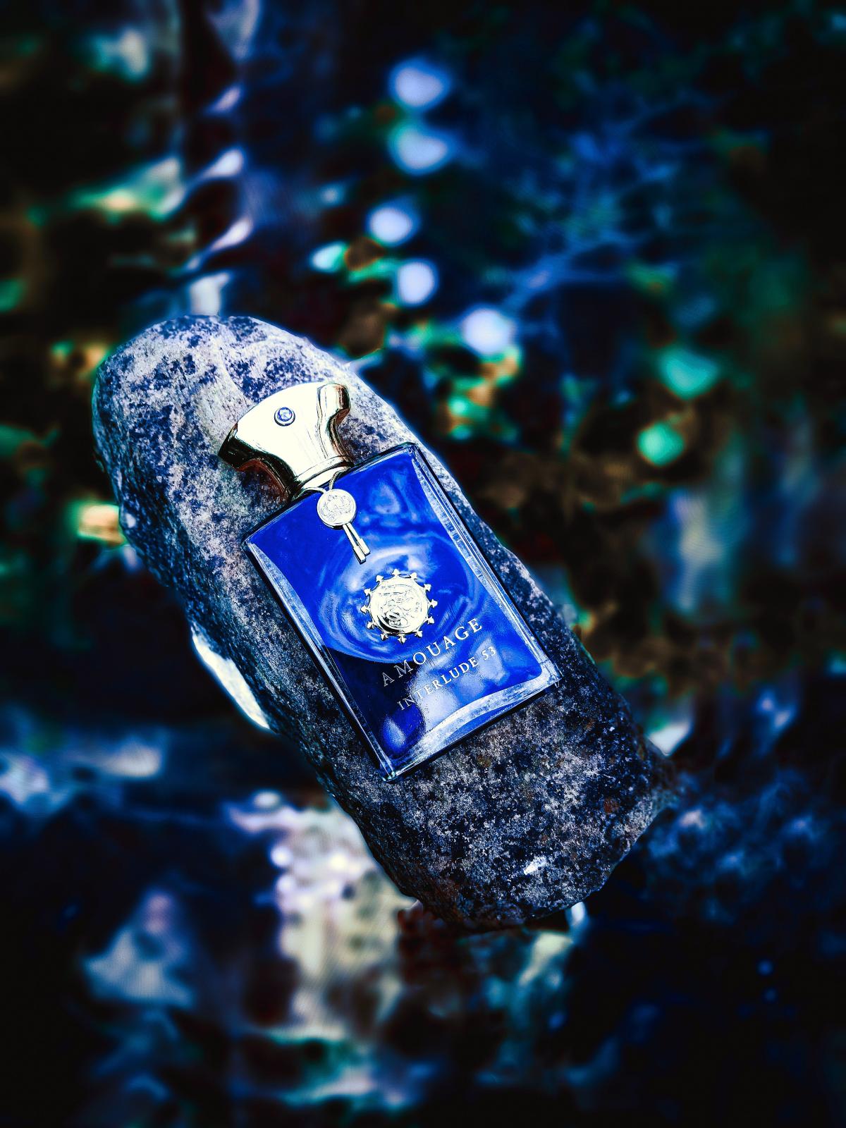 Interlude 53 Man Amouage Colonia - una fragancia para Hombres 2020