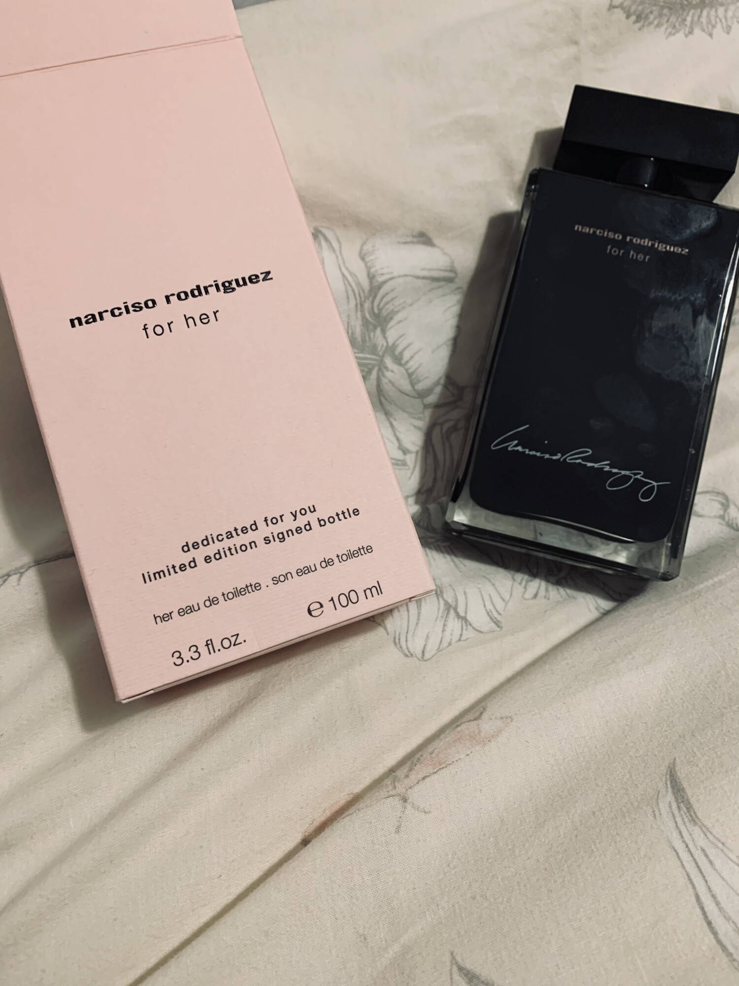 Narciso Rodriguez For Her Narciso Rodriguez άρωμα - ένα άρωμα για ...