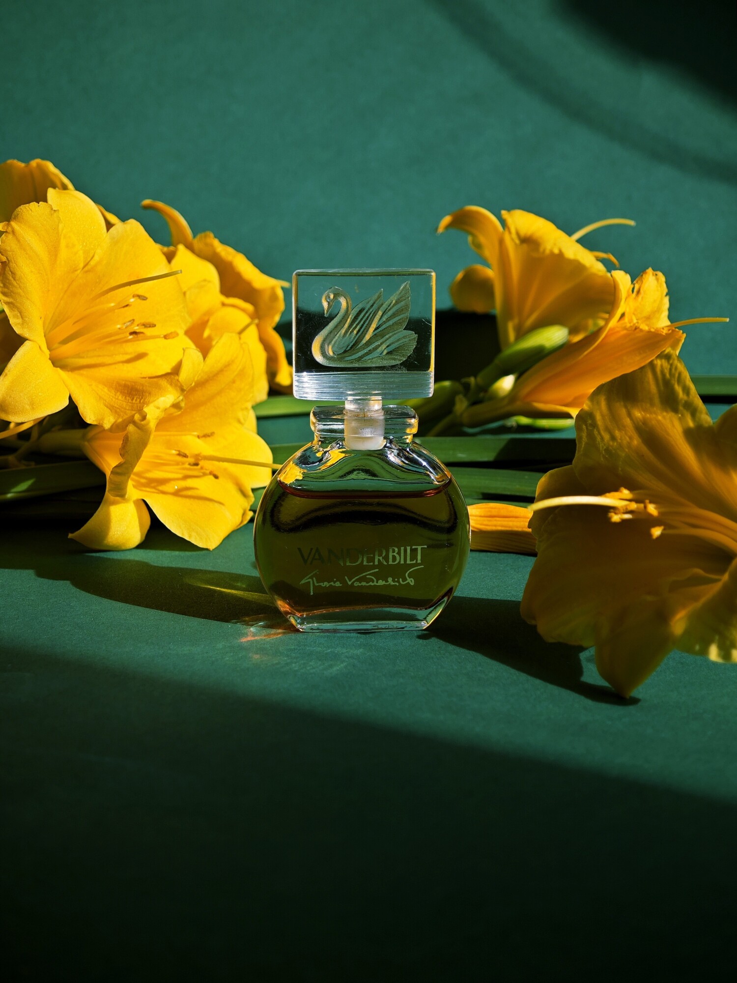 Vanderbilt Gloria Vanderbilt Parfum - ein es Parfum für Frauen 1982