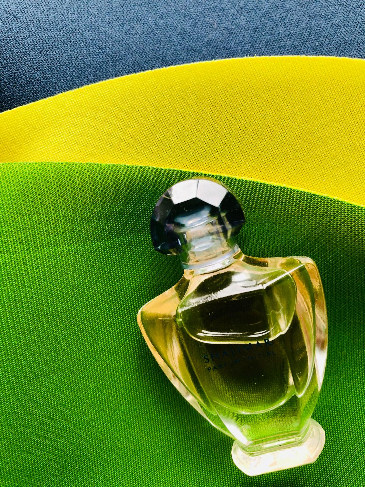 Shalimar Parfum Initial Guerlain perfume - a fragrância Feminino 2011