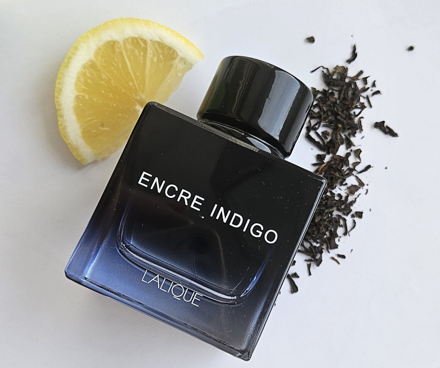Encre Indigo Lalique Colônia - a novo fragrância Masculino 2023