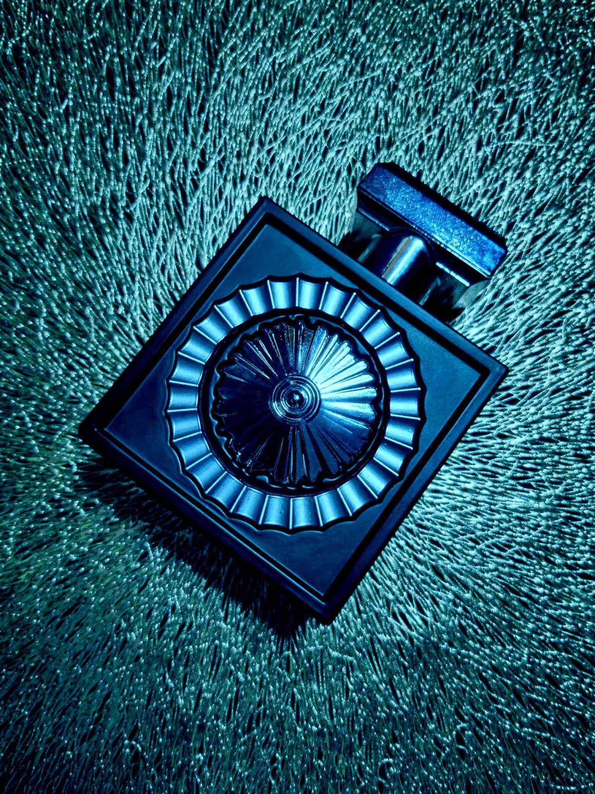 Wajood Lattafa Perfumes 香水 - 一款 2022年 新的 中性 香水
