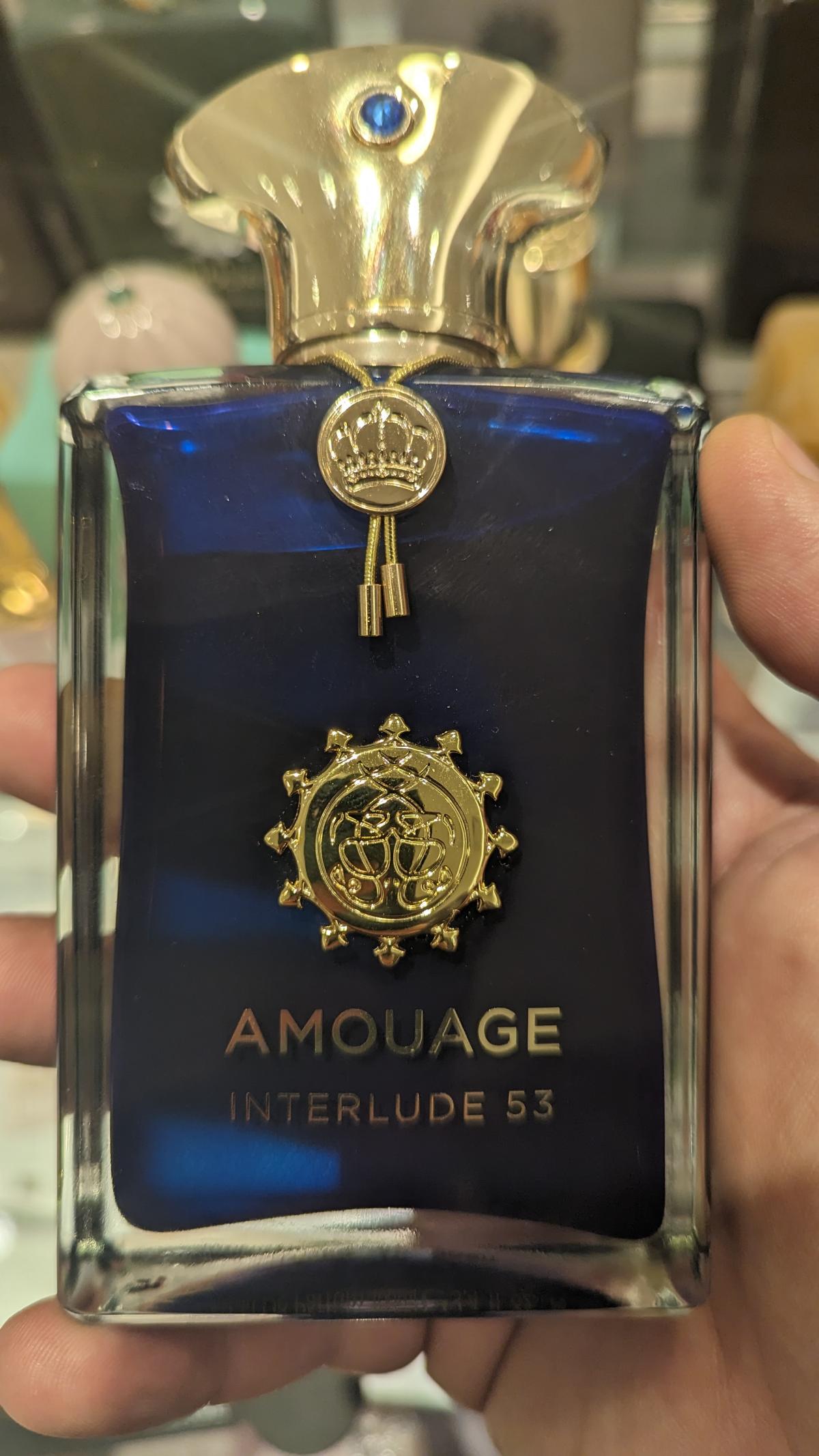 Interlude 53 Man Amouage Colonia - una fragancia para Hombres 2020