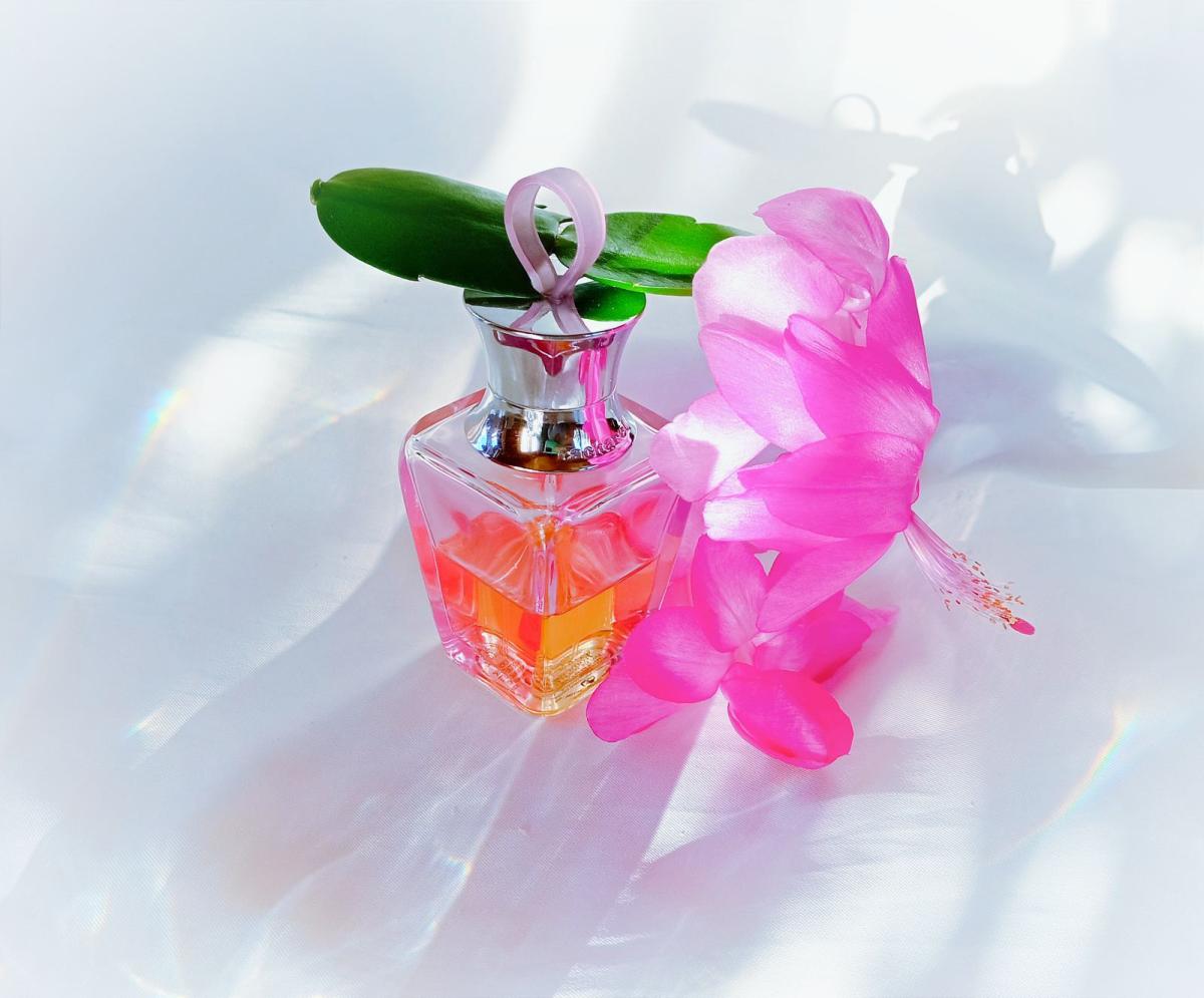 Promesse Cacharel parfum - un parfum pour femme 2005
