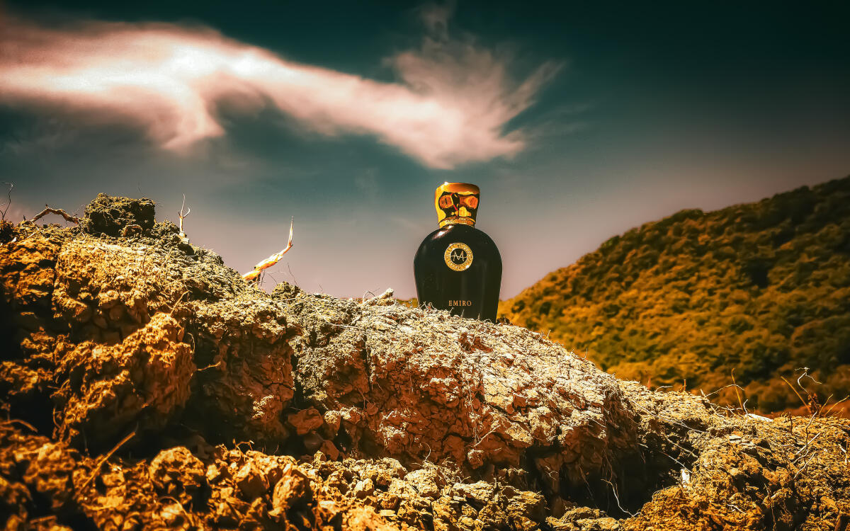 Emiro Moresque parfum - un parfum pour homme et femme 2015