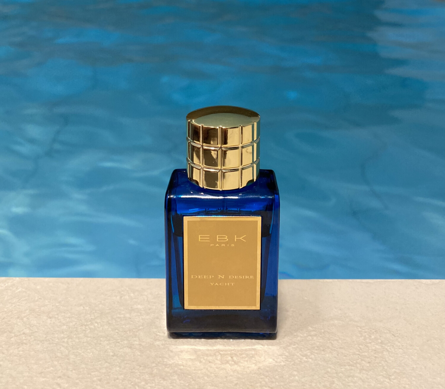 Deep N Desire Yacht EBK perfume - a fragrância Compartilhável 2019