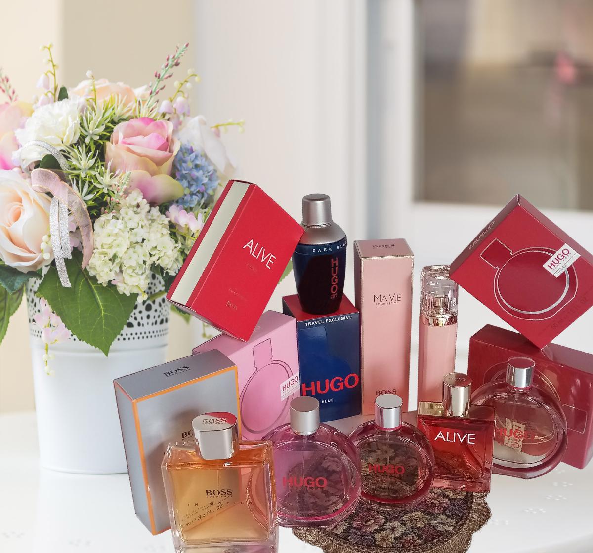 Hugo Dark Blue Hugo Boss Colonia - una fragancia para Hombres 1999