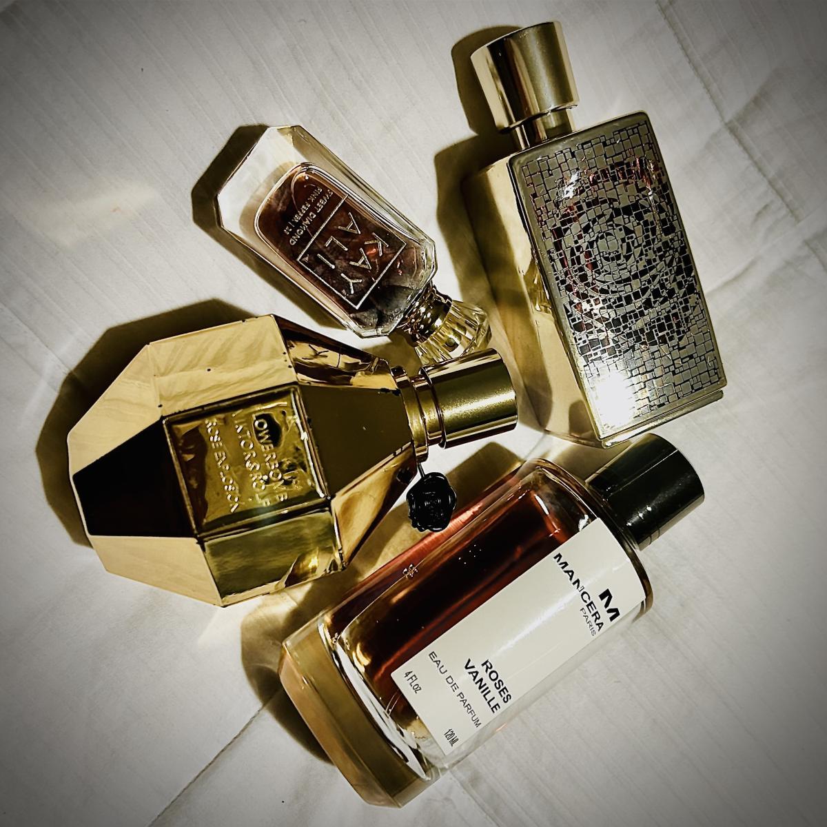 Roses Vanille Mancera - una fragranza da donna 2011