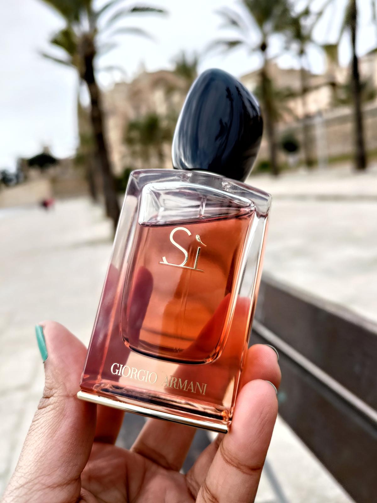 Sì Intense 2021 Giorgio Armani perfumy - to nowe perfumy dla kobiet 2021