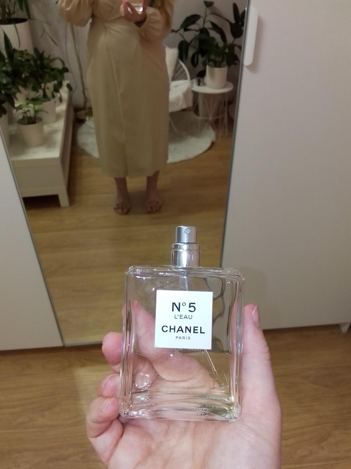 Chanel No 5 L'Eau Chanel perfume - a fragrância Feminino 2016