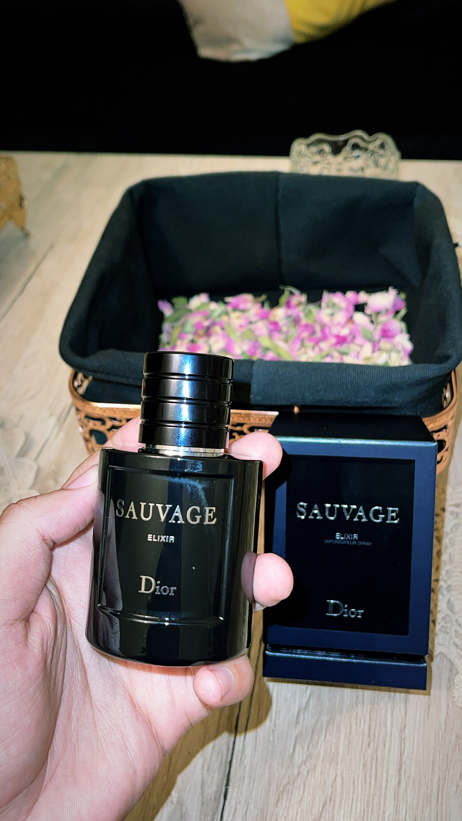 Sauvage Elixir Dior Cologne - un parfum pour homme 2021