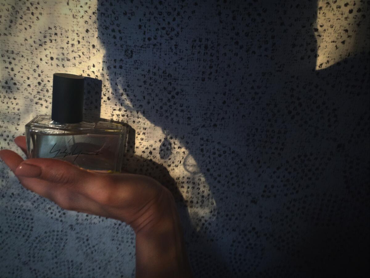 Yohji Yamamoto Unravel 07/14 Yohji Yamamoto parfum - un parfum pour ...