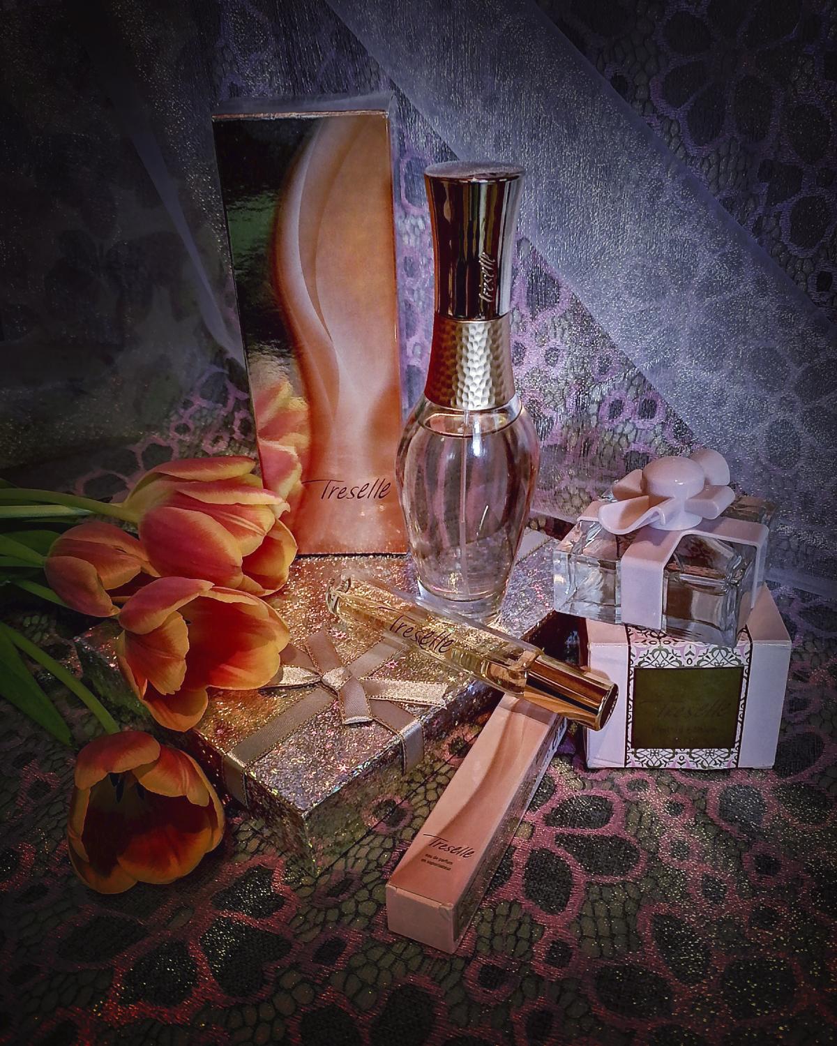 Treselle Avon fragancia - una fragancia para Mujeres 2003