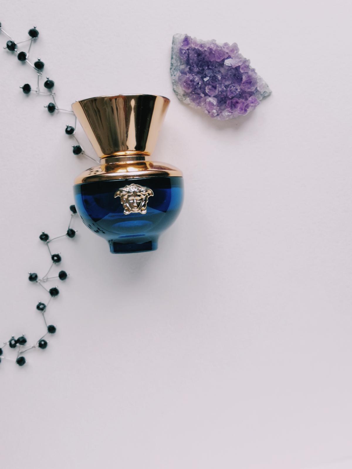 Versace Pour Femme Dylan Blue Versace άρωμα - ένα άρωμα για γυναίκες 2017