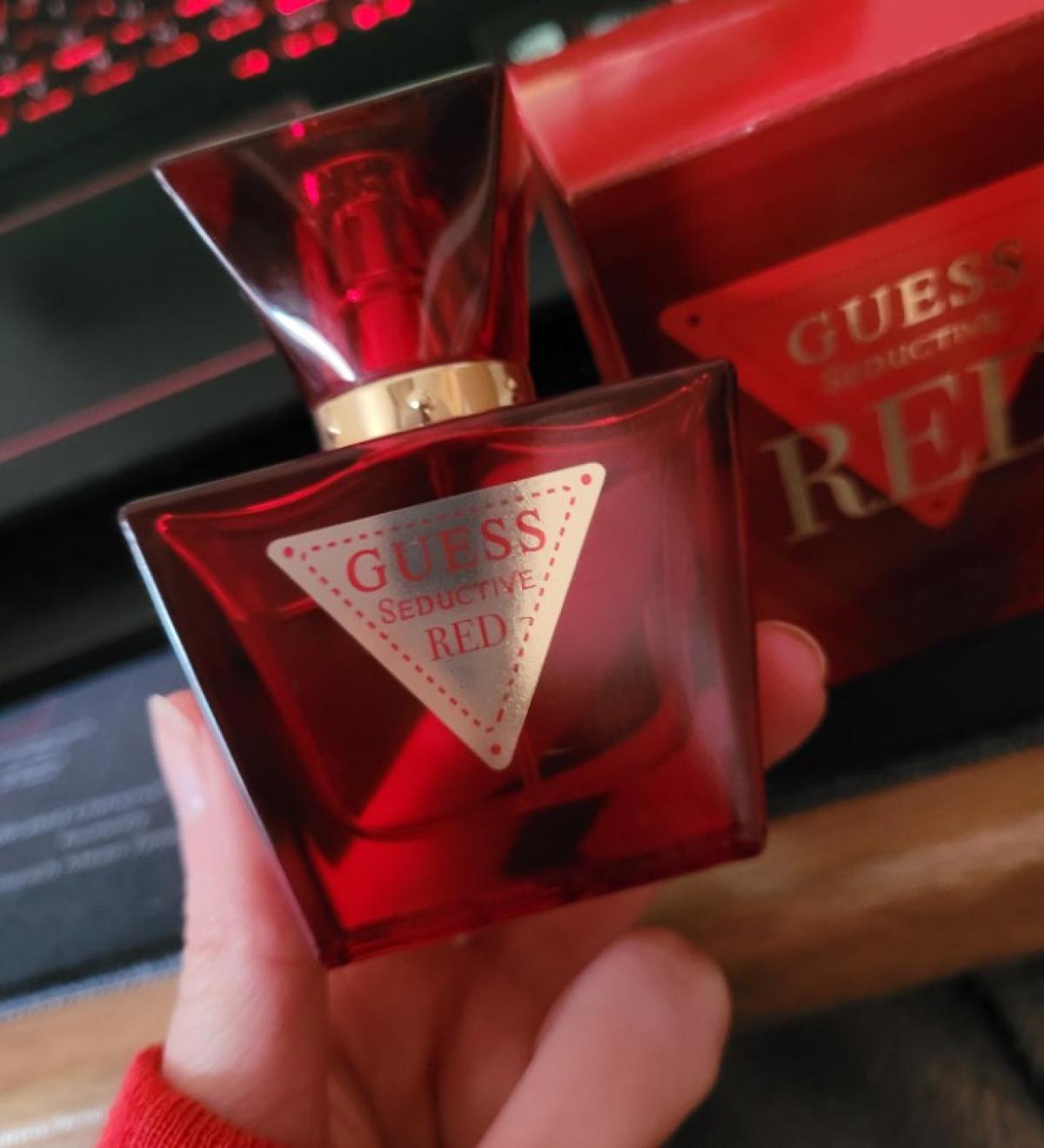 Seductive Red Guess perfume - a fragrância Feminino 2021