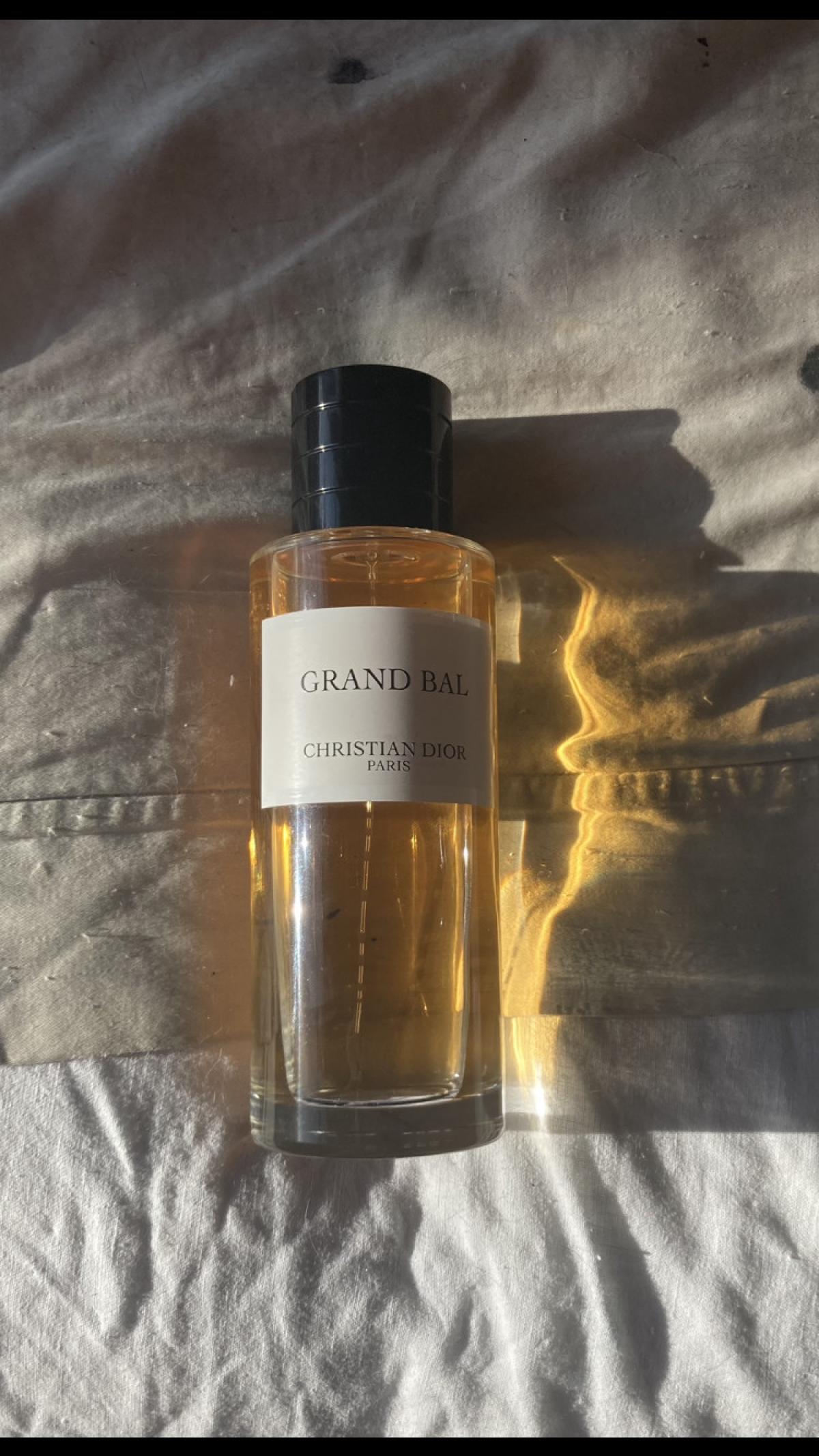 Dior Grand Bal Dior parfém - a vůně pro ženy 2012