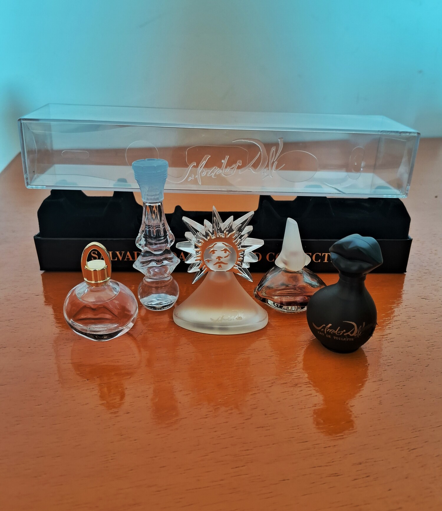 Le Roy Soleil Salvador Dali parfum - een geur voor dames 1997
