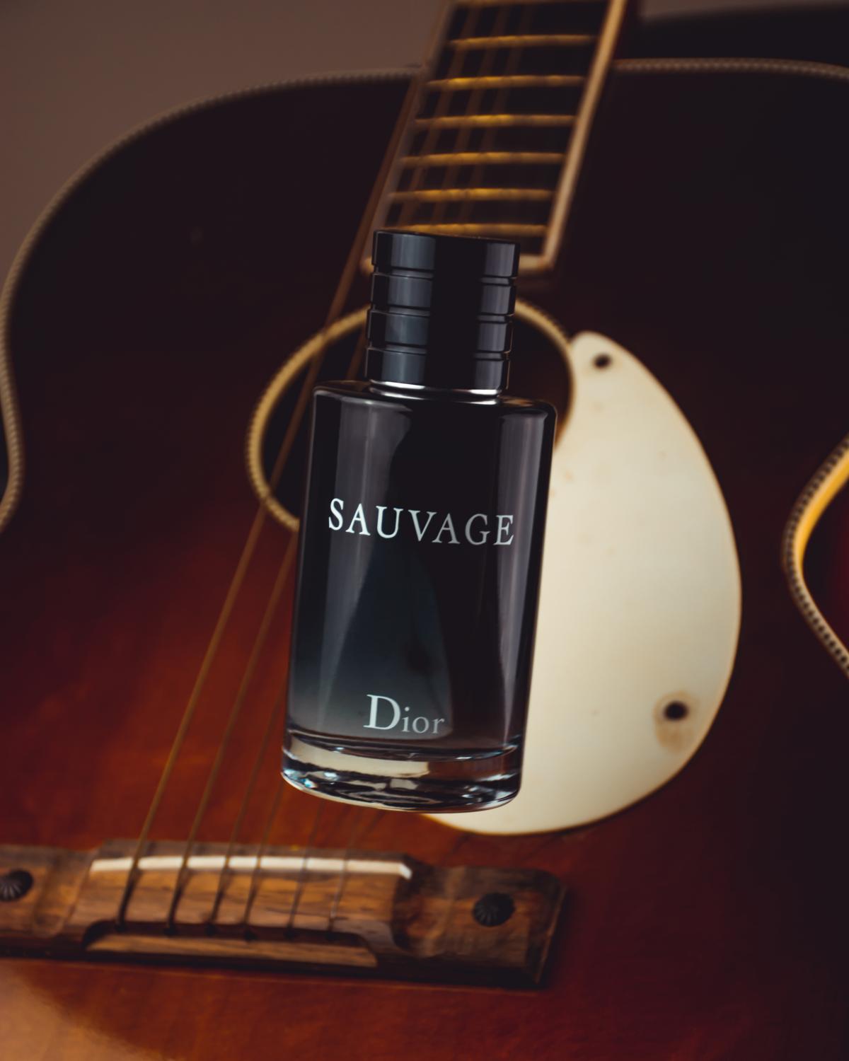Sauvage Dior одеколон — аромат для мужчин 2015