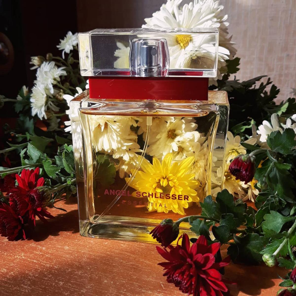 Angel Schlesser Essential Angel Schlesser аромат — аромат для женщин 2005