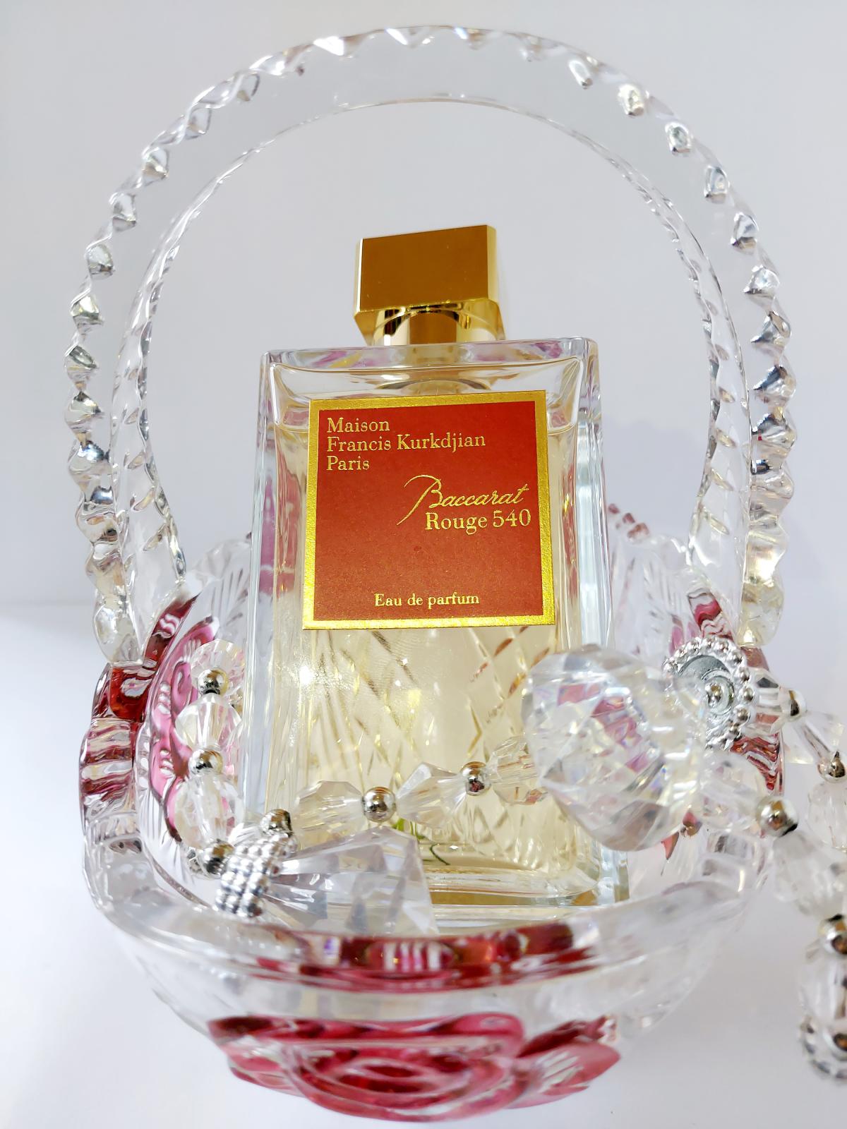 Baccarat Rouge 540 Maison Francis Kurkdjian άρωμα - ένα άρωμα για ...