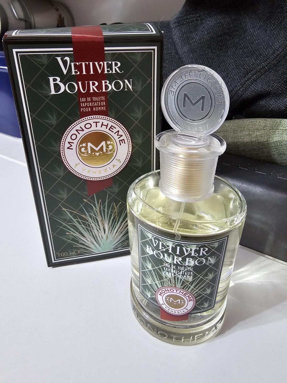 Vetiver Bourbon Monotheme Venezia Cologne - un parfum pour homme