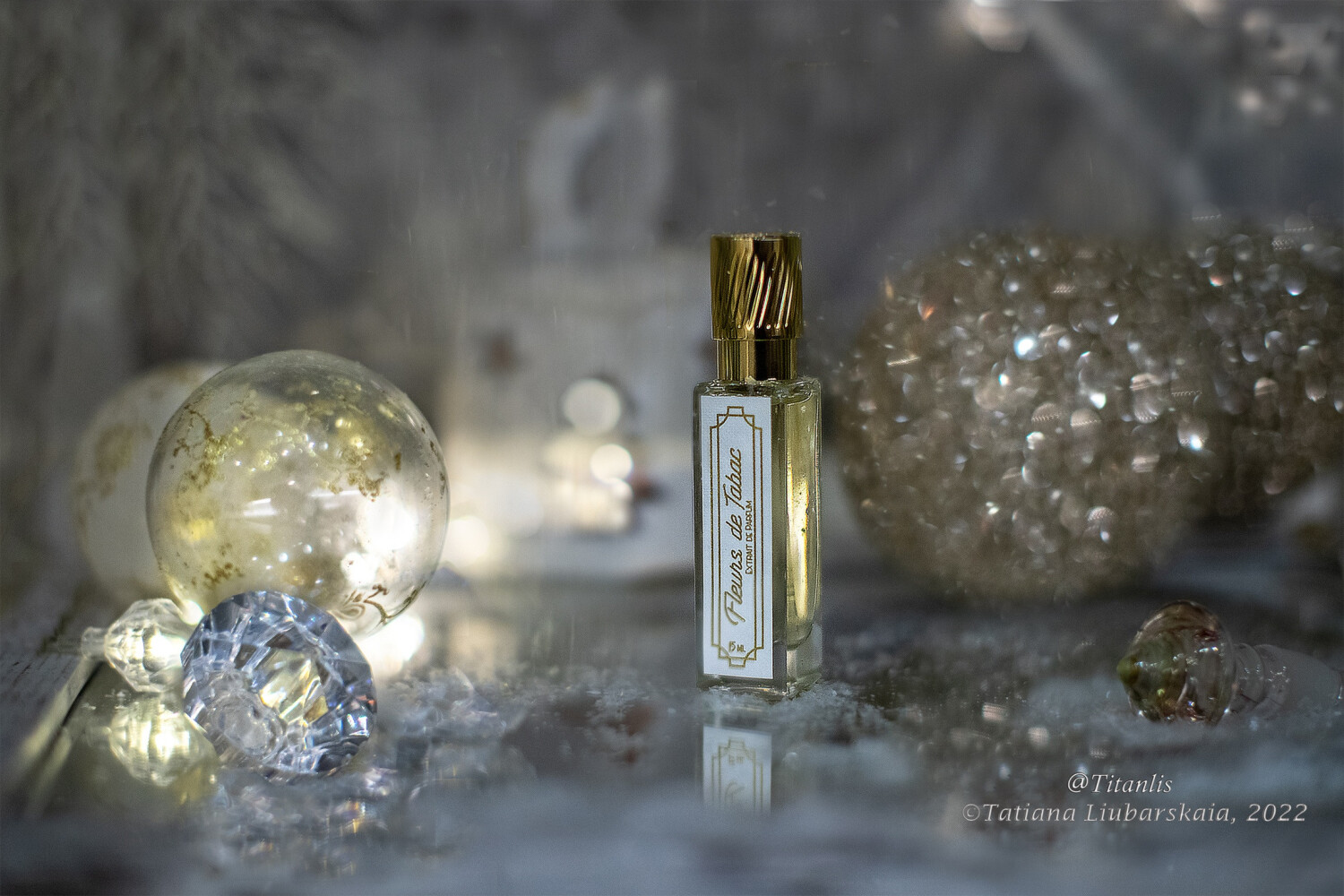 Fleurs de Tabac Cherigan parfum - un parfum pour homme et femme 2021
