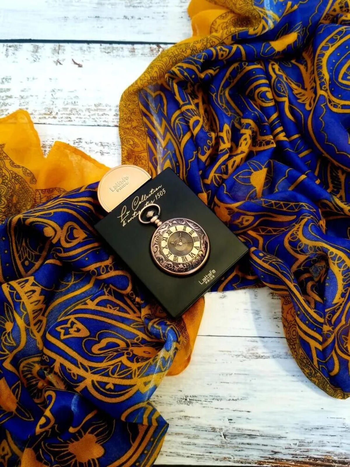 La Collection d'antiquités 1505 Lattafa Perfumes Parfum - ein neues ...