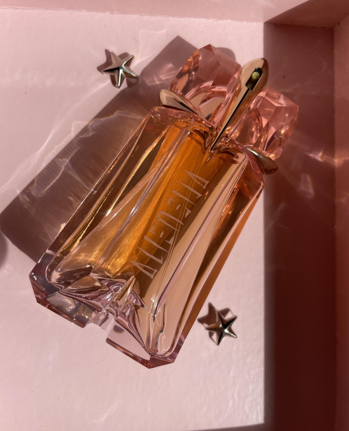 Alien Flora Futura Mugler perfume - a fragrância Feminino 2018