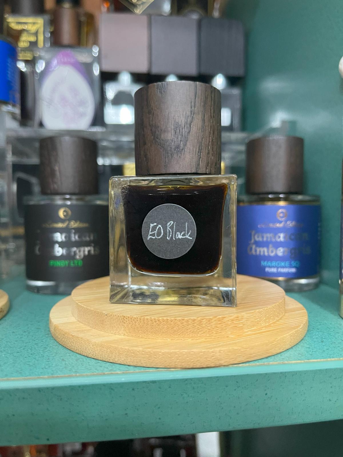 EO Black Ensar Oud аромат — аромат для мужчин и женщин