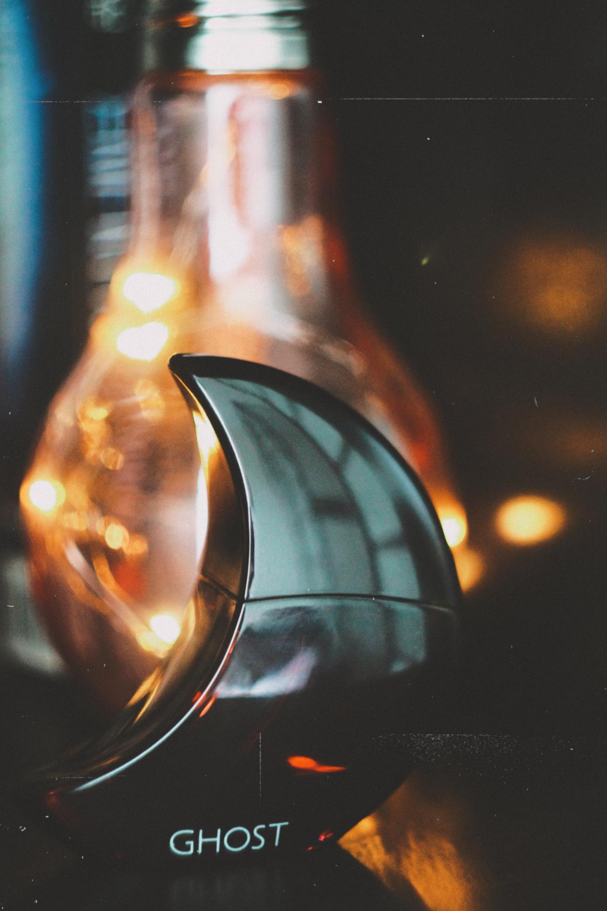 Ghost Deep Night Ghost Parfum - ein es Parfum für Frauen 2001