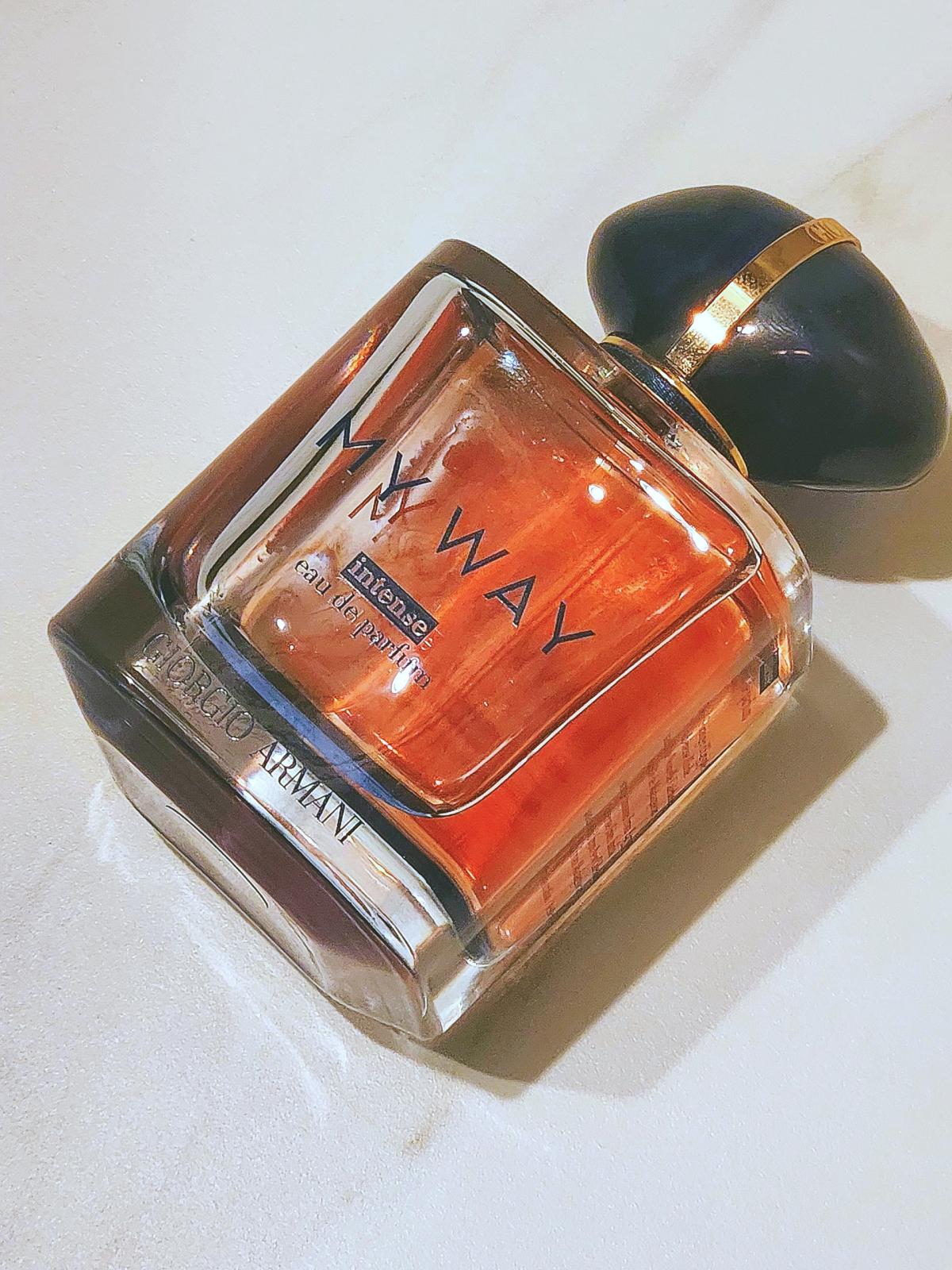 My Way Intense Giorgio Armani - una fragranza da donna 2021