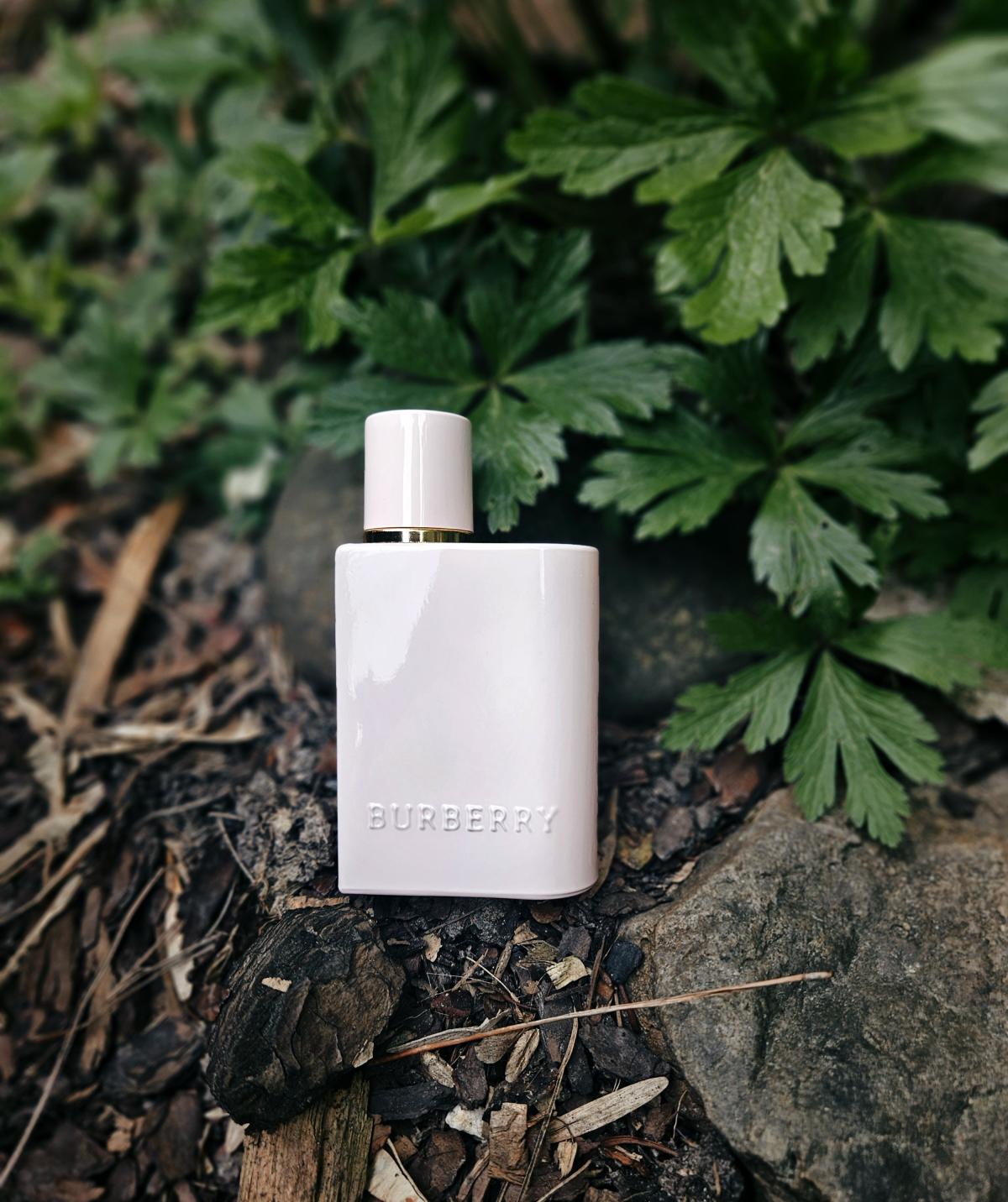 Burberry Her Elixir de Parfum Burberry - una novità fragranza da donna 2022