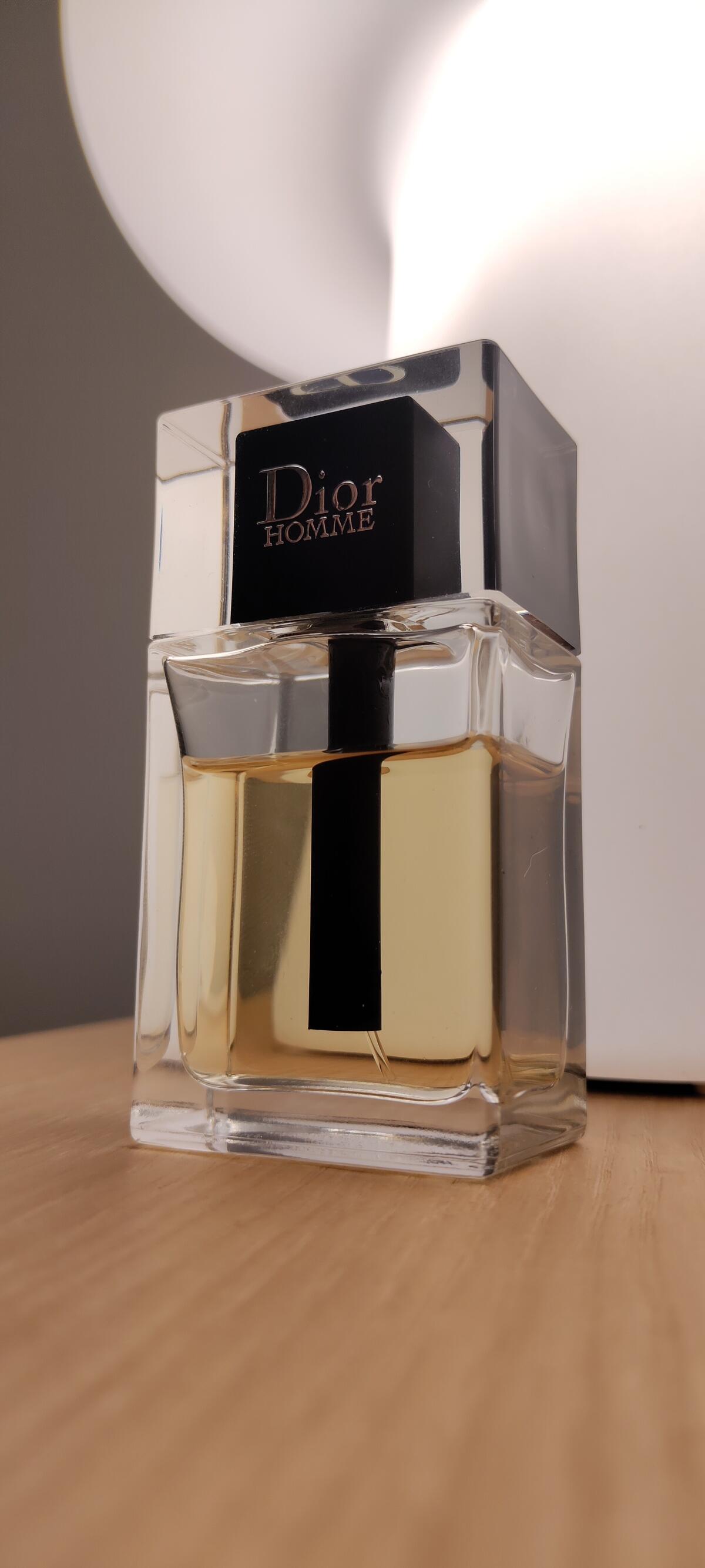 Dior Homme 2020 Dior Colonia - una fragancia para Hombres 2020