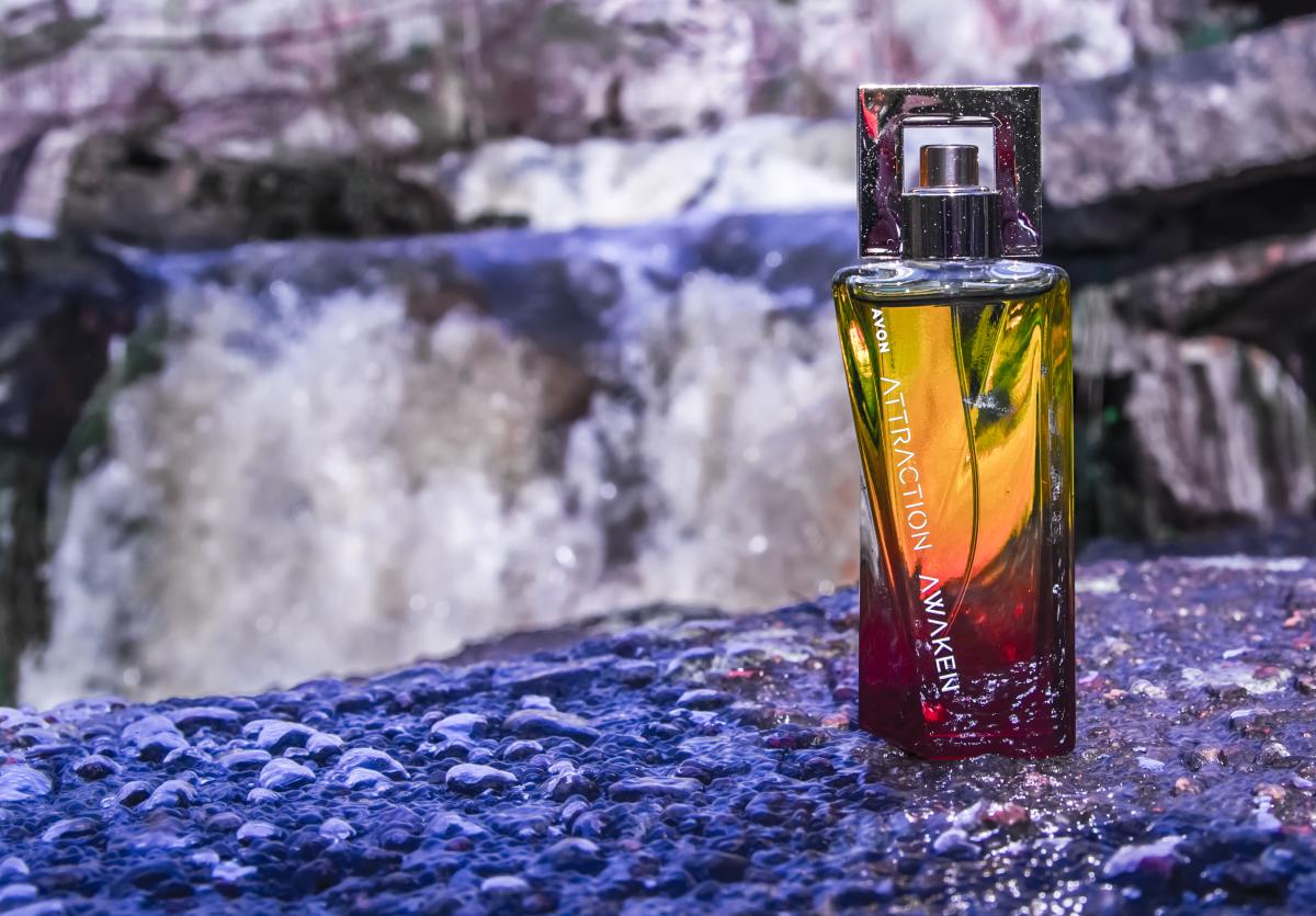 Attraction Awaken For Her Avon perfumy - to nowe perfumy dla kobiet 2023