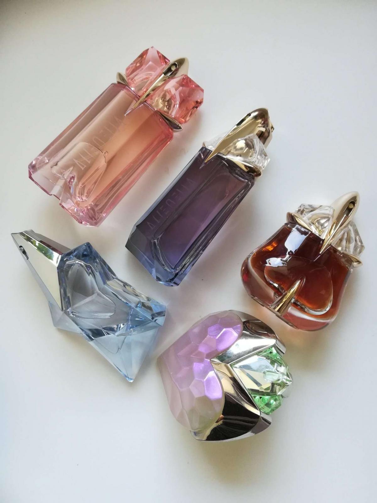 Alien Flora Futura Mugler fragancia - una fragancia para Mujeres 2018