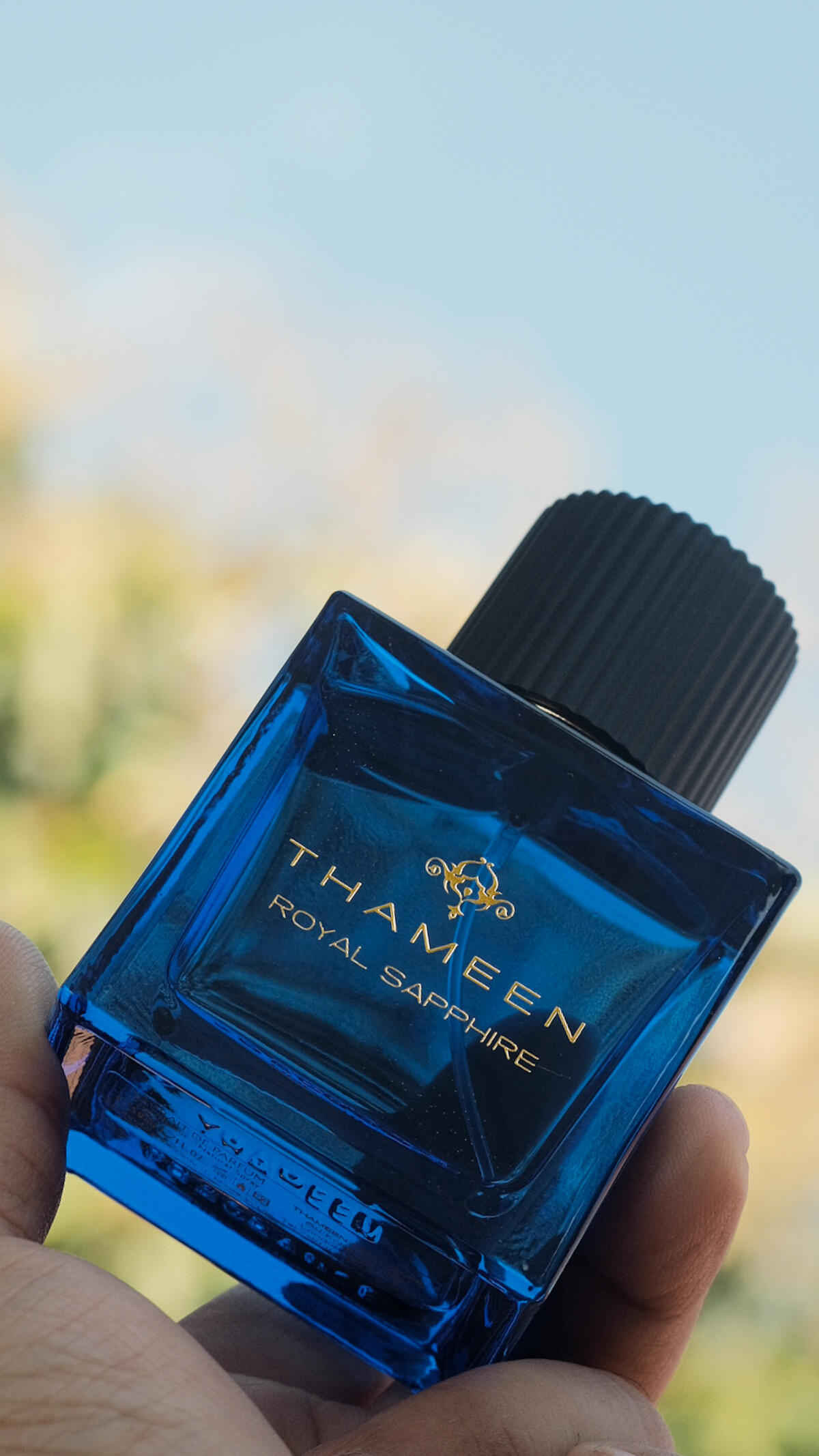 Royal Sapphire Thameen fragancia - una fragancia para Hombres y Mujeres 2019