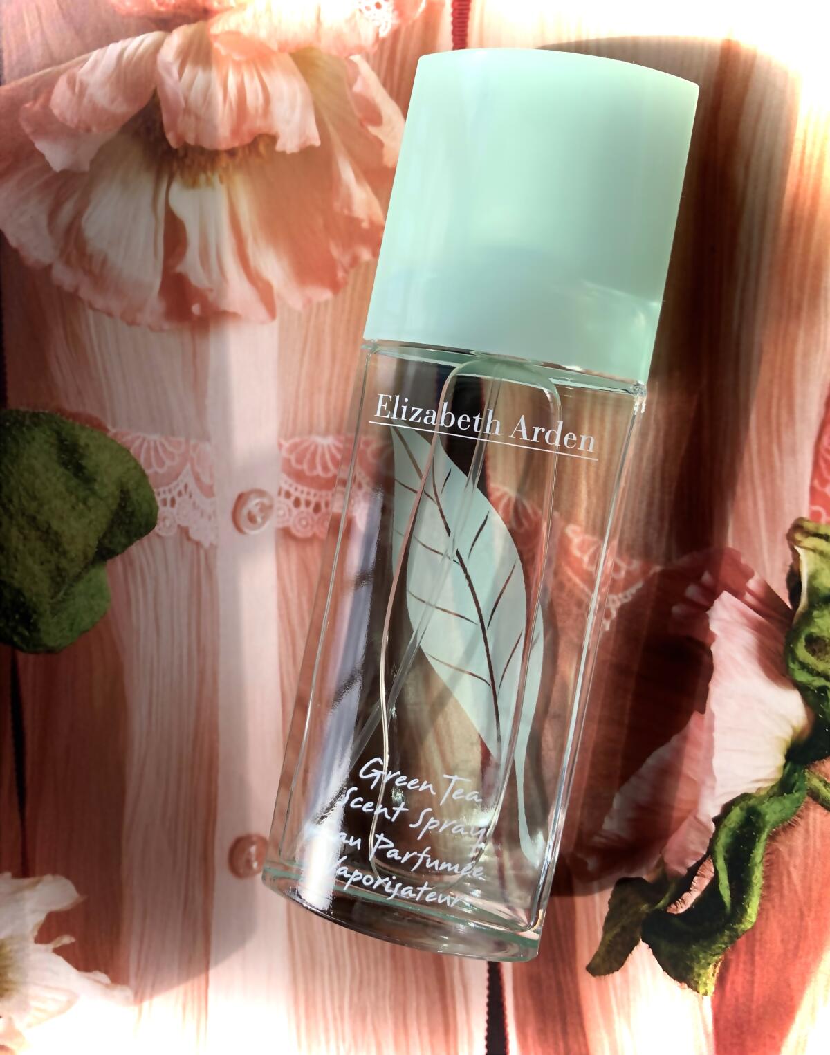 Green Tea Elizabeth Arden - una fragranza da donna 1999