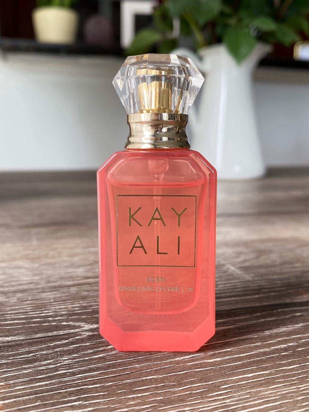 Eden Sparkling Lychee | 39 Eau de Parfum Kayali Fragrances parfum - een ...