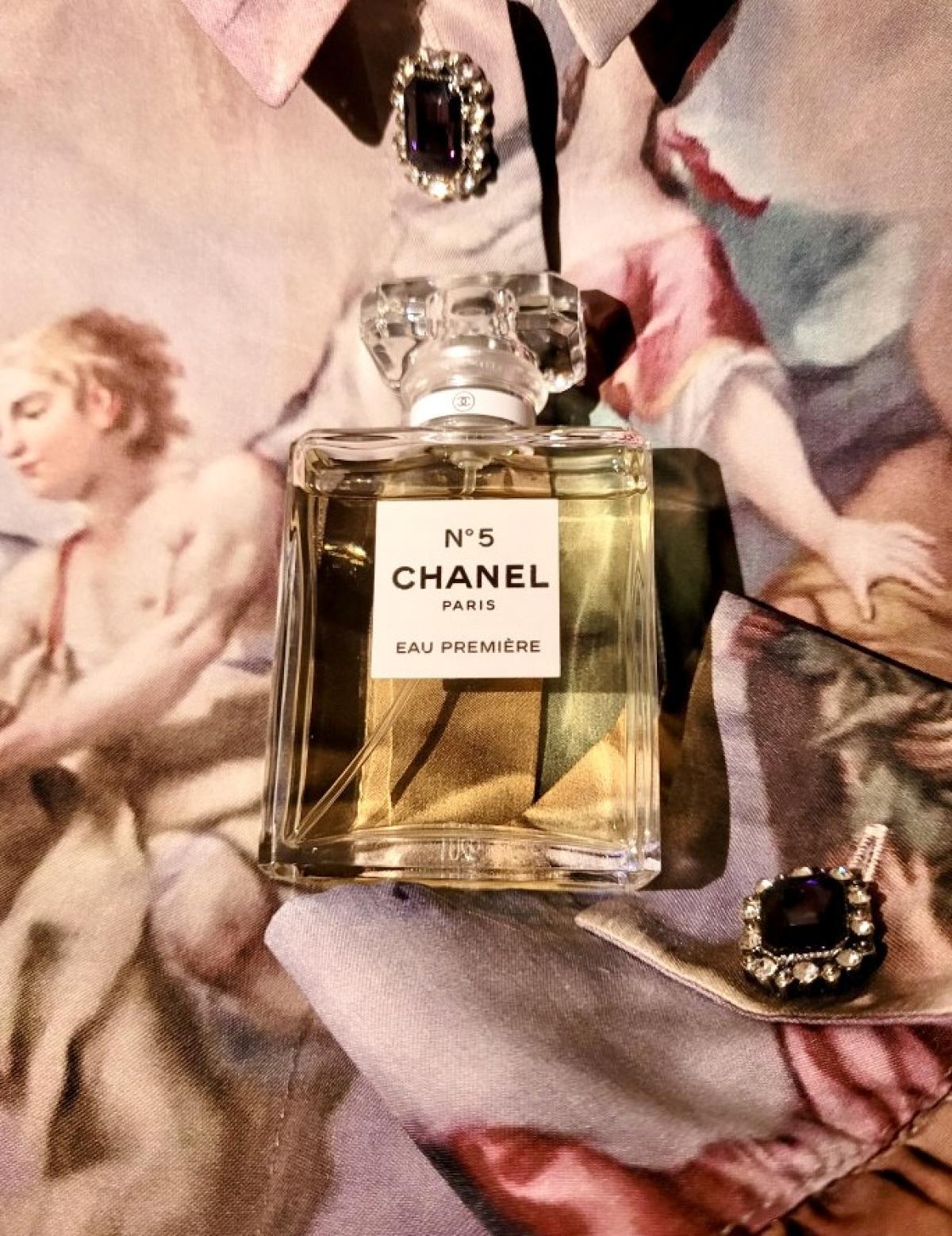 Chanel No 5 Eau Premiere (2015) Chanel fragancia - una fragancia para Mujeres 2015