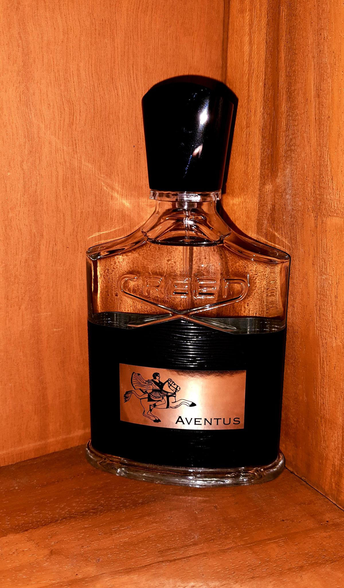 Aventus Creed одеколон — аромат для мужчин 2010