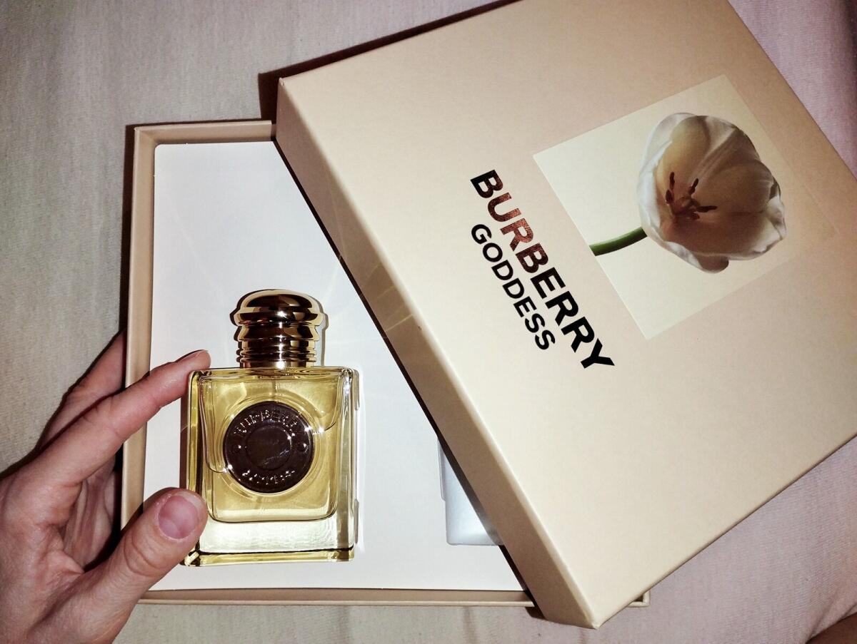 Goddess Burberry perfumy - to nowe perfumy dla kobiet 2023