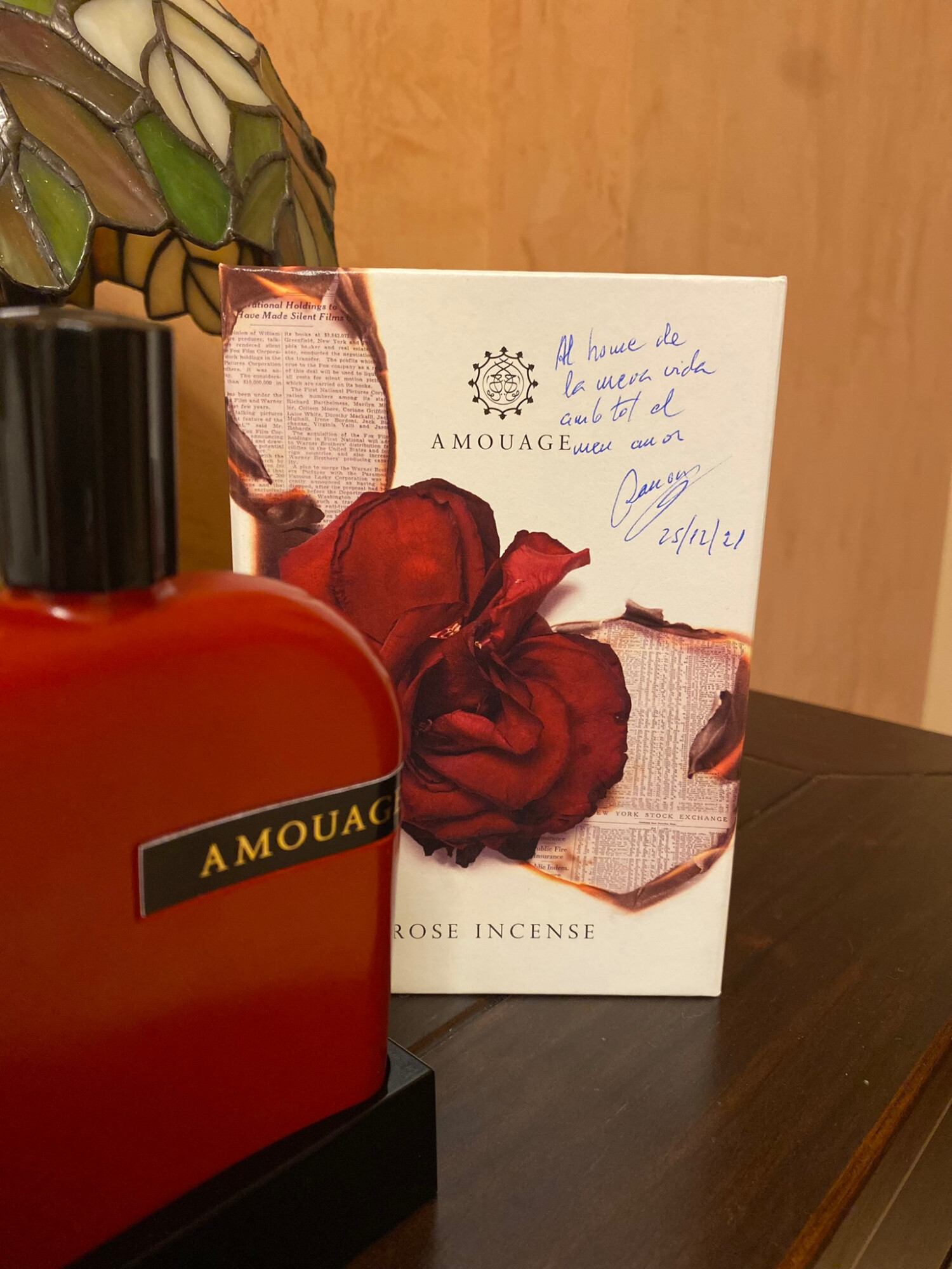 The Library Collection Rose Incense Amouage аромат — аромат для мужчин ...