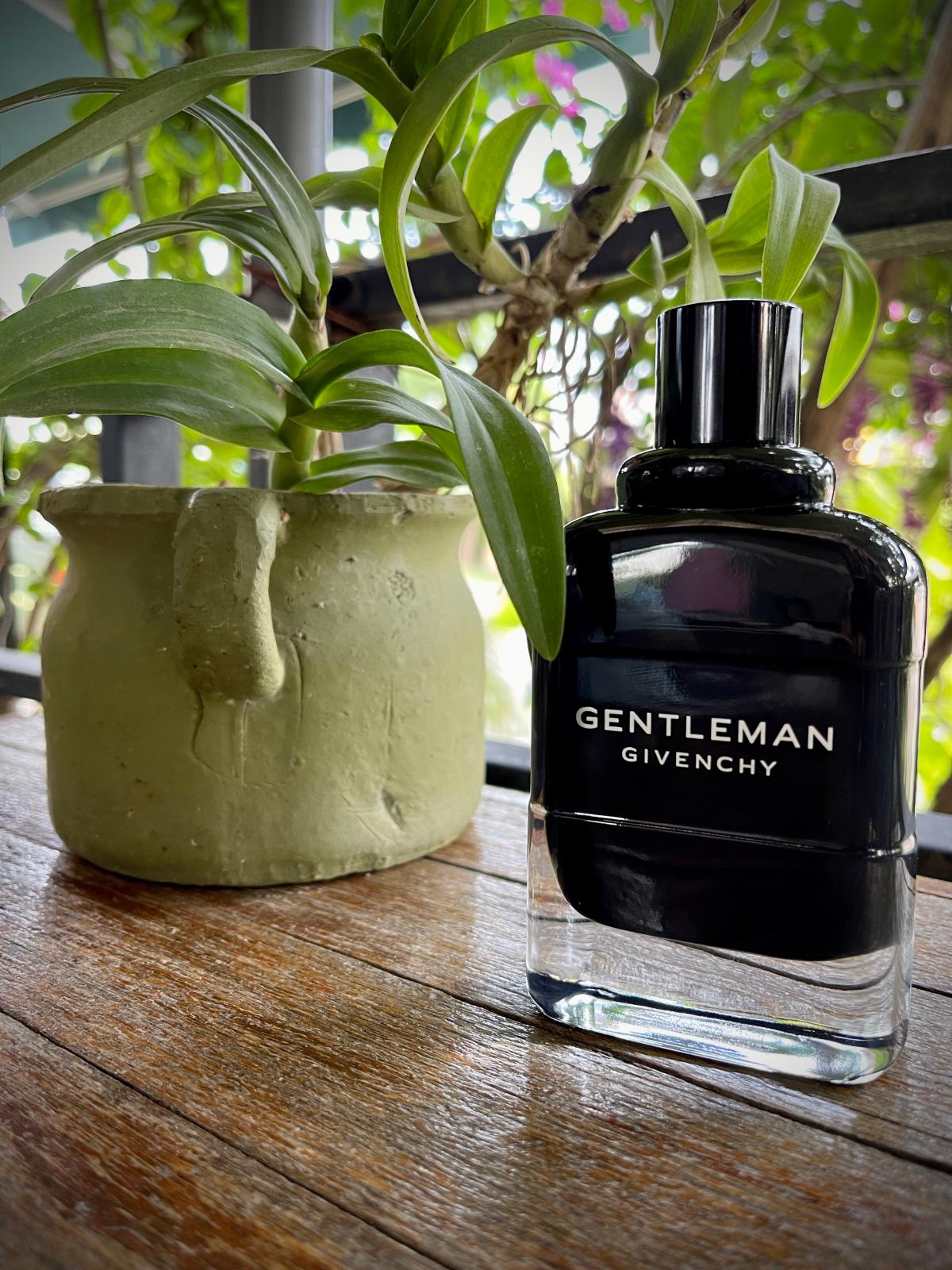 Gentleman Eau de Parfum Givenchy Colonia - una fragancia para Hombres 2018