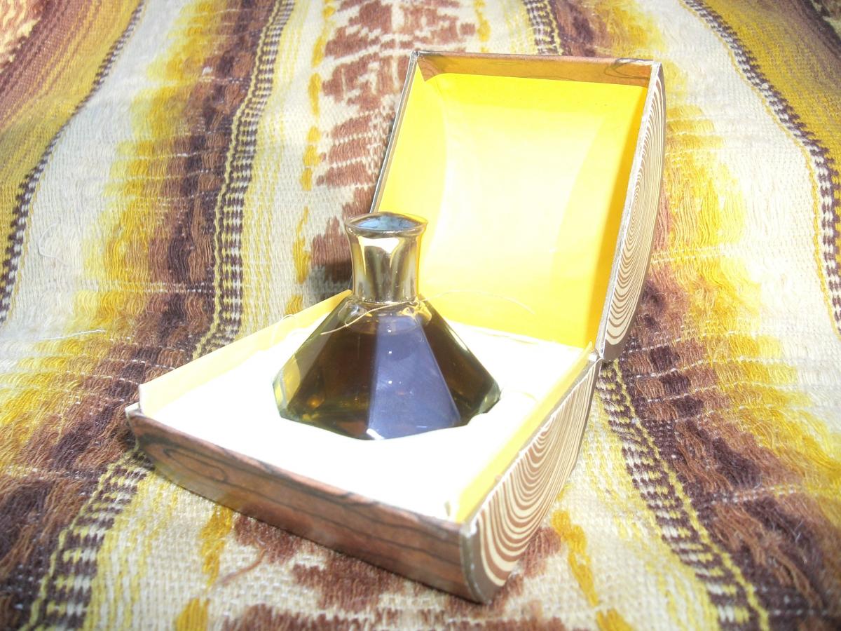 Dzintars Dzintars άρωμα - ένα άρωμα για γυναίκες 1959