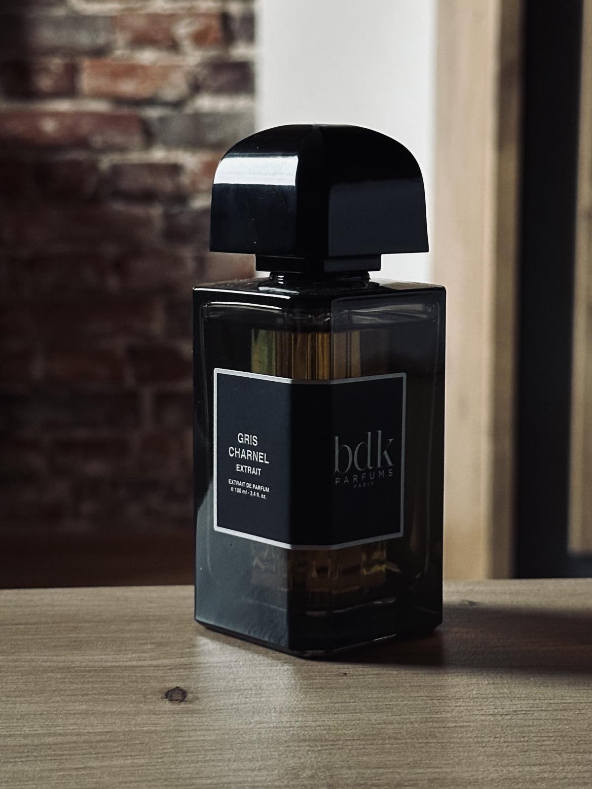 Gris Charnel Extrait BDK Parfums عطر - a جديد fragrance للجنسين 2022