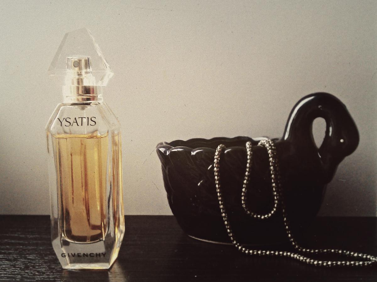 Ysatis Givenchy fragancia - una fragancia para Mujeres 1984