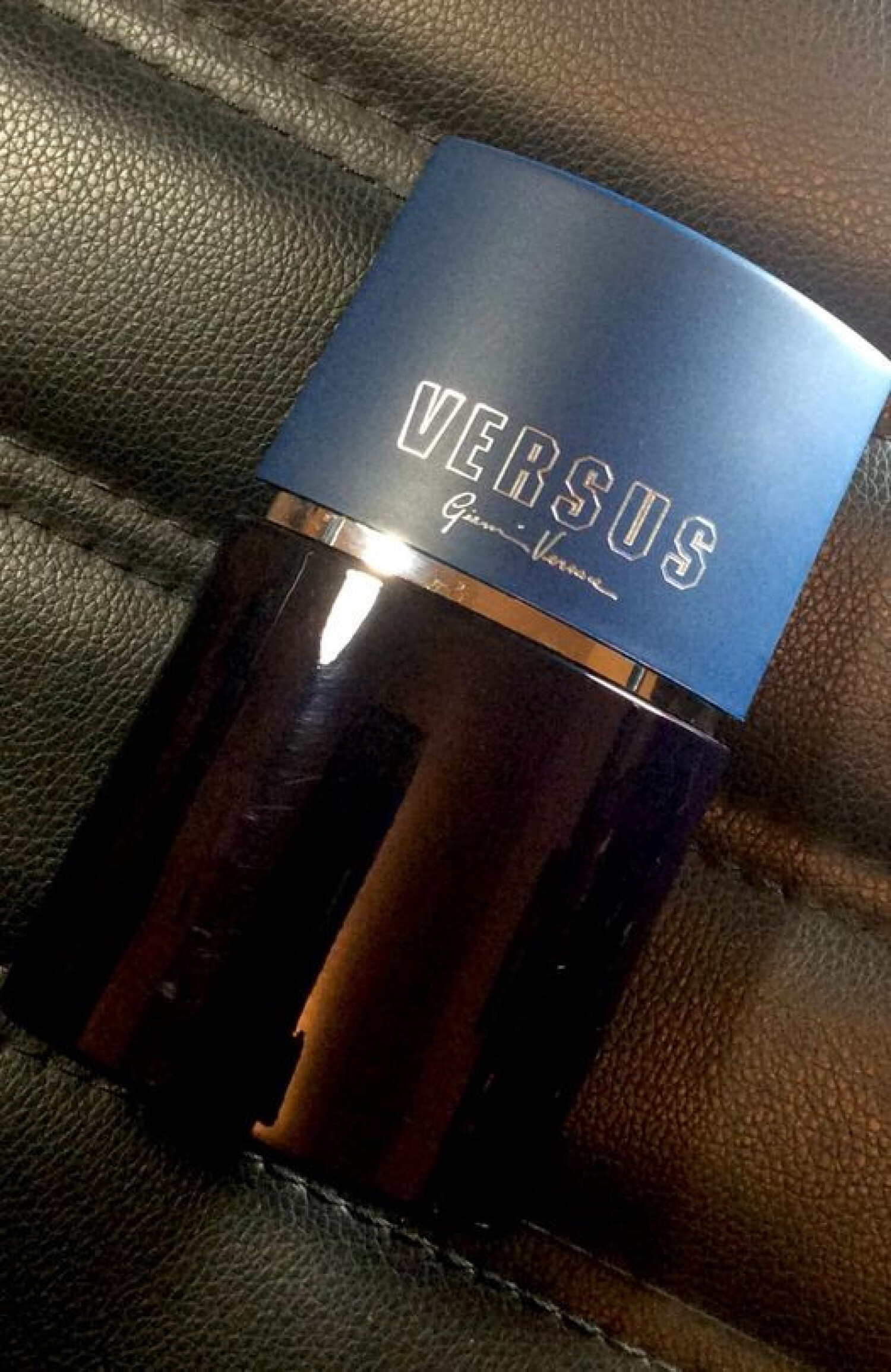 Versus Uomo Versace Cologne - un parfum pour homme 1991