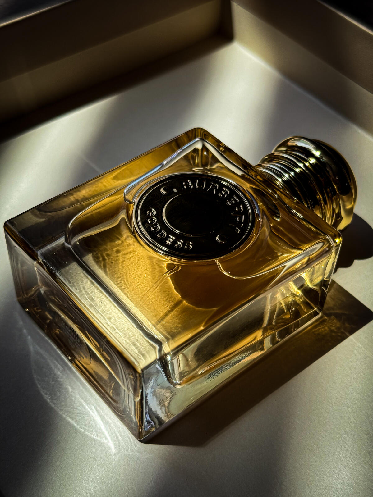 Goddess Burberry perfumy - to nowe perfumy dla kobiet 2023