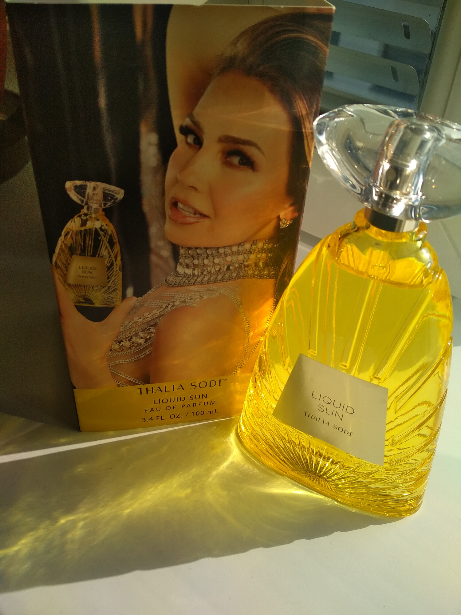 Liquid Sun Thalia Sodi Parfum - ein es Parfum für Frauen 2019